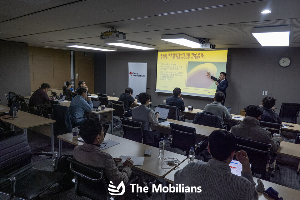 TI, 세계에서 가장 작은 MCU 출시, 초소형 애플리케이션의 혁신 실현